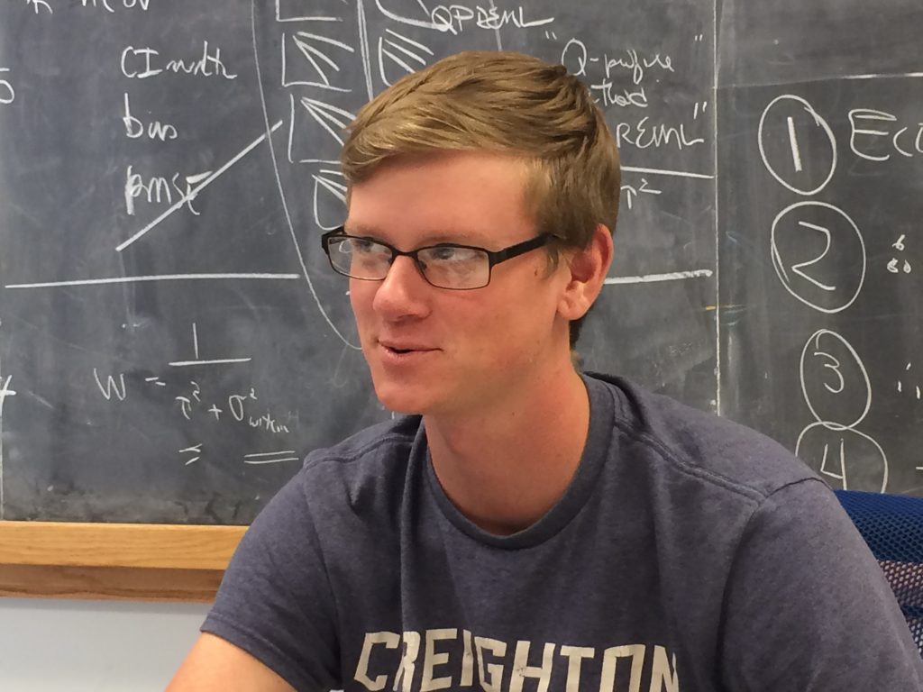 Welcome! Dan Hawkins joins the lab. – Osenberg Lab